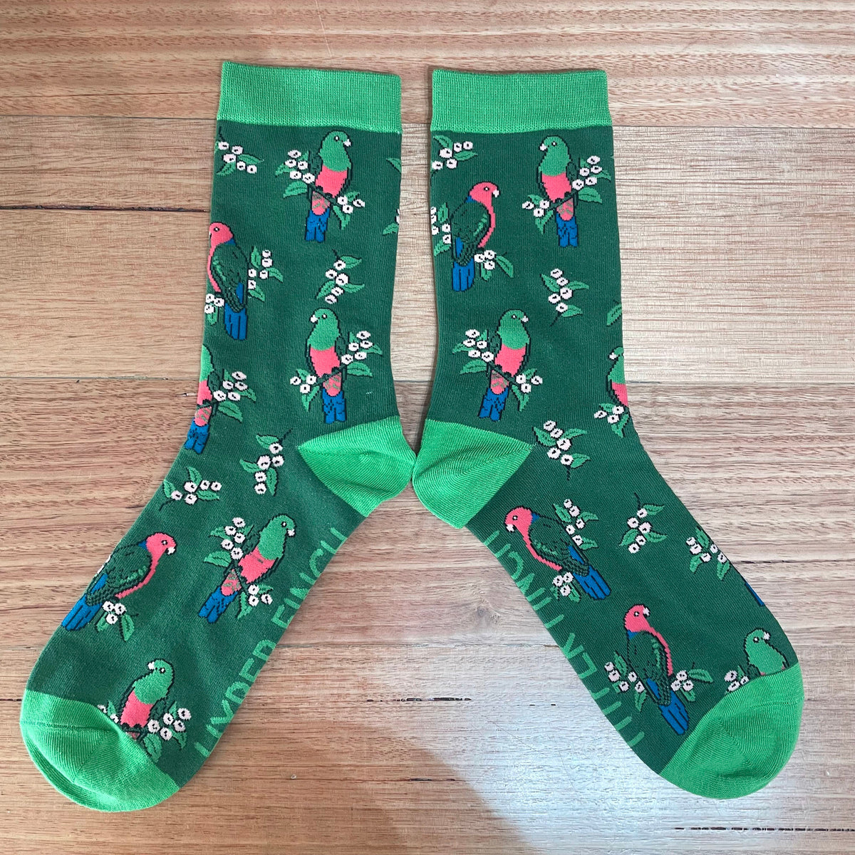 King Parrot Socks – Hyper Finch